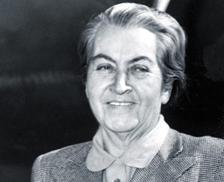 Gabriela Mistral ️ Biografía resumida y corta