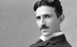Nikola Tesla ️ Biografía resumida y corta